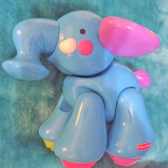 Fisher-Price | Toys | Fisher Price Animal Lot Click Clack Elephants ...